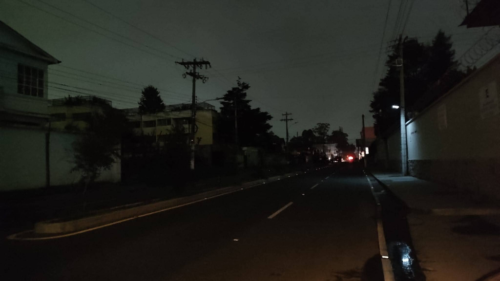 ¡Se fue la luz!: una década de apagones en Xela - Con Criterio
